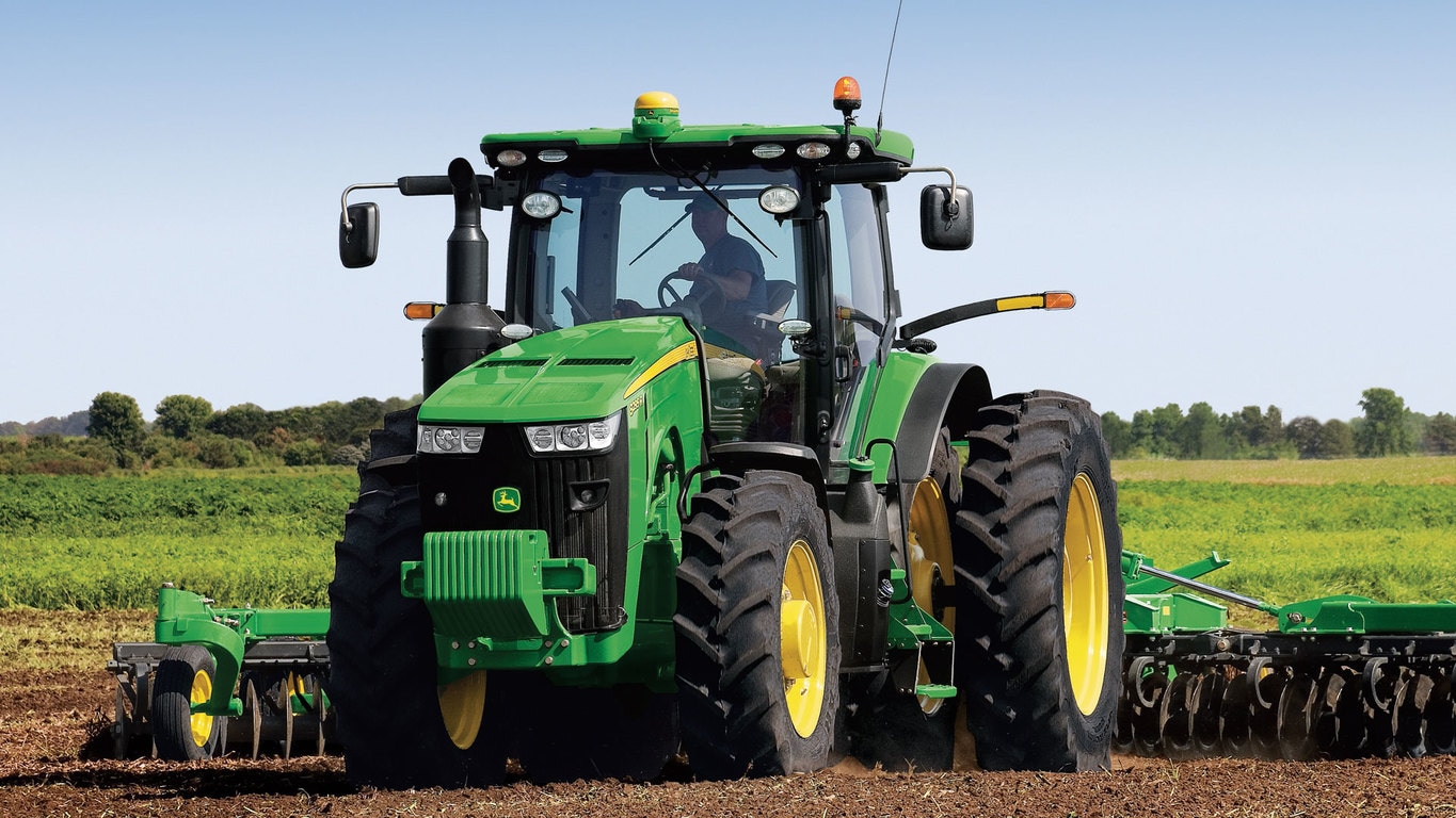 John Deere 8270R Tractors | Everglades Equipment Group
